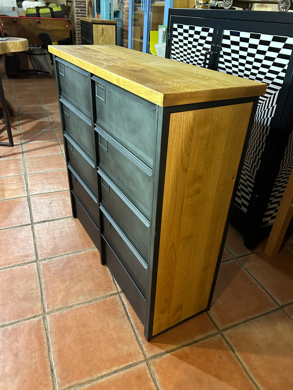 Meuble à 8 clapets Roneo 1960 meuble industriel vintage – BROCANTETENDANCE