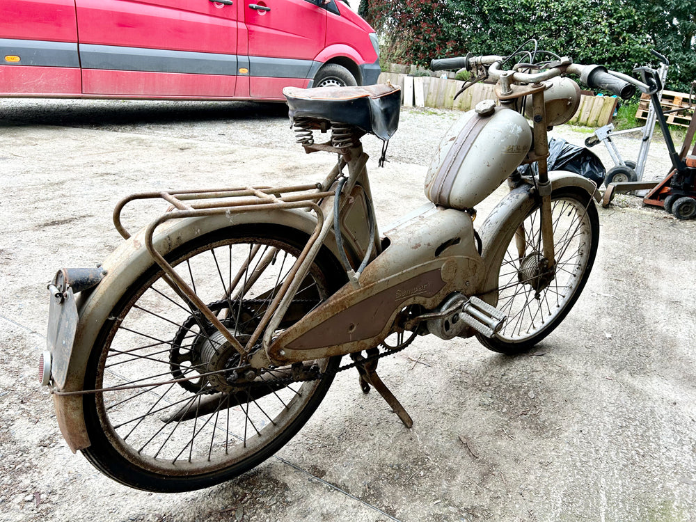 Cyclomoteur SEMPER 100cm3 Réf 4224 – BROCANTETENDANCE